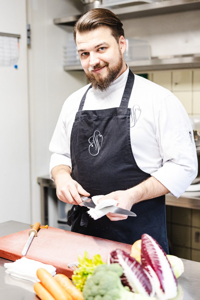 The fiber cloth chef Saku Wahlman misses in Switzerland - Fredman Group